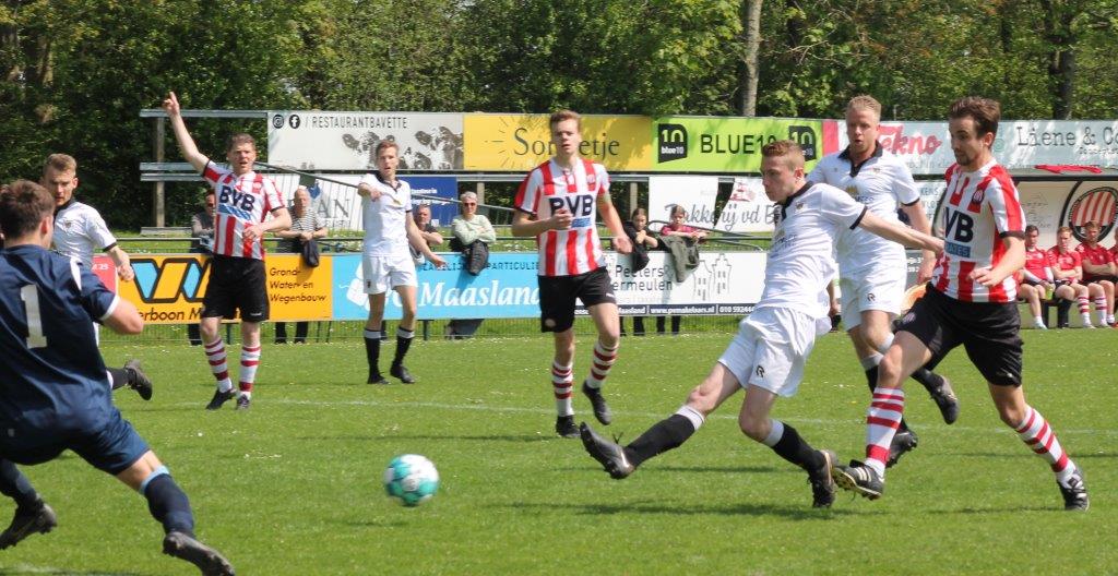 Geconcentreerd Naaldwijk pakt drie punten | Voetbalvereniging Naaldwijk